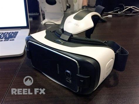 Samsung Gear VR for S6 Hands-on, "the best picture quality we've ever seen"