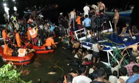 At Least 20 Dead After India Tourist Boat Capsizes New Straits Times
