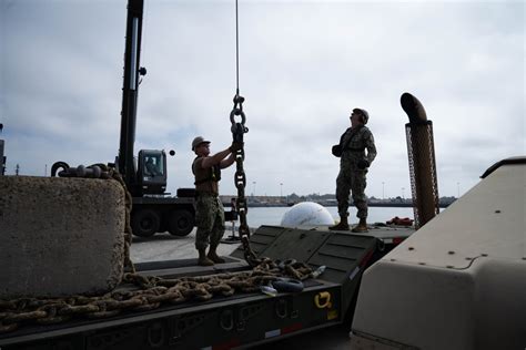 Dvids Images Expeditionary Fleet Mooring Nmcb 3 Uct 2 Image 4 Of 10