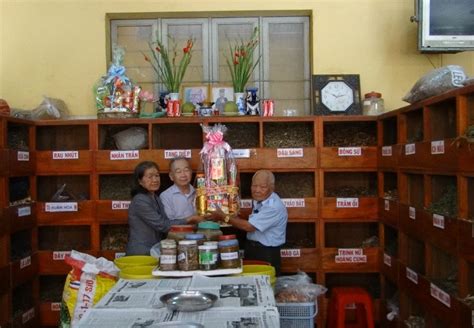 KHOA HỌC THẾ KỶ 21 Phong chân tri Tinh Xa Ngoc Uyên ơ nga năm