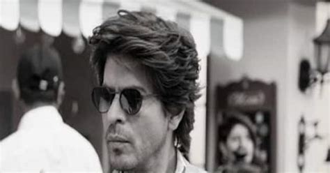 Don 3 Shah Rukh Khan Makes An Exit From The Franchise Farhan Akhtar