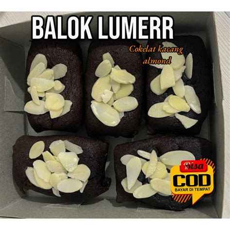 Jual Kue Balok Lumer Original Spesial Kacang Almond Kue Coklat Bronis Balok Lumer Shopee Indonesia