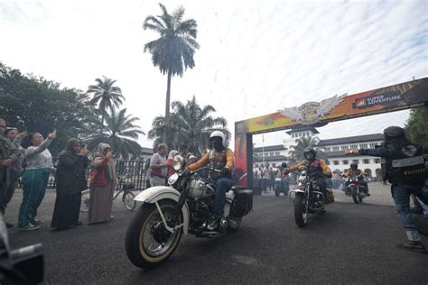 Gubernur Ridwan Kamil Apresiasi Kegiatan Komunitas Dongkrak Okupansi