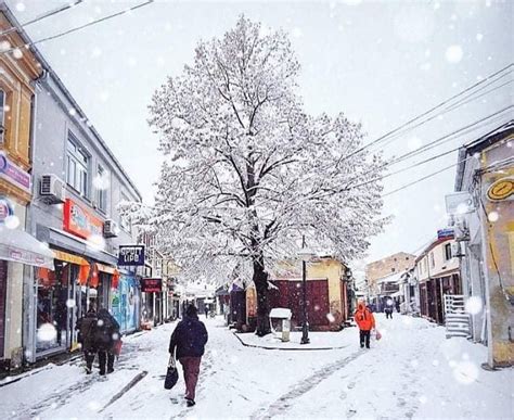 Старата битолска чаршија како за на разгледница АПЛА мк Без пардон
