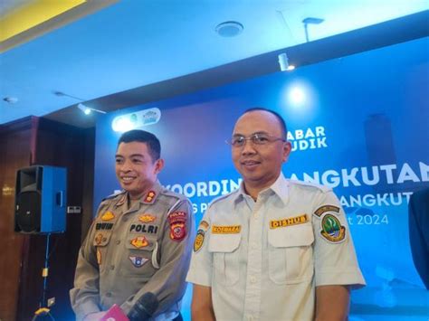 Pengamanan Arus Lalu Lintas Di Kawasan Puncak Polda Jabar Bakal