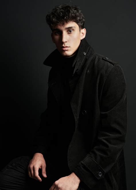 Thodoris Lampiris No Limits Models Agency