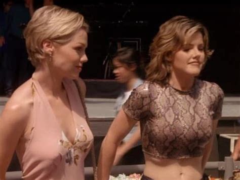 Jennie Garth Kelly Taylor Beverly Hills 90210 Short Hair Pixie Cut