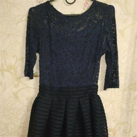 Нарядне плаття — ціна 250 грн у каталозі Короткі сукні Купити жіночі речі за доступною ціною на