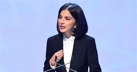 دختر رئیس‌جمهور اوزبیکستان ۴۸ درصد از دانشمندان ما زن هستند