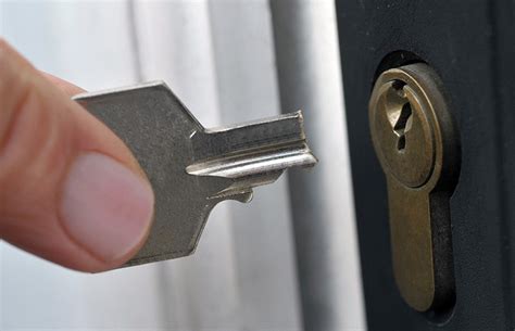 5 Tips Voor Het Openen Van Een Deur Bij Een Afgebroken Sleutel