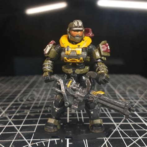 Custom Jorge 052 R Megaconstrux