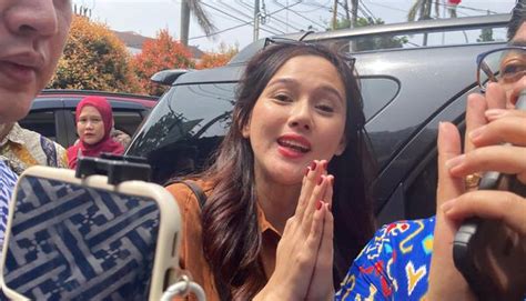 Ini Lho Artis Artis Yang Suka Pakai Sex Toys