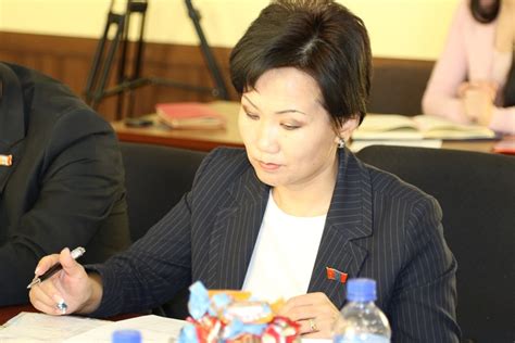 ГУРВАН ТУЛГУУРТ ХӨГЖЛИЙН БОДЛОГО ЫГ ХЭРЭГЖҮҮЛЭХ АЖЛЫН ТӨЛӨВЛӨГӨӨГ БАТЛАВ