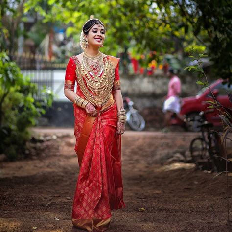 Pin By Neena Dipu On Wedding Bride Indian Bridal Sarees Wedding