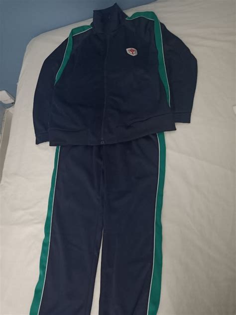 Uniformes Colegio San Jaime Apostol De Segunda Mano Por 40 Eur En