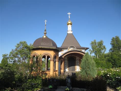 Часовня Троицы Живоначальной Починки Раменский район и гг Бронницы