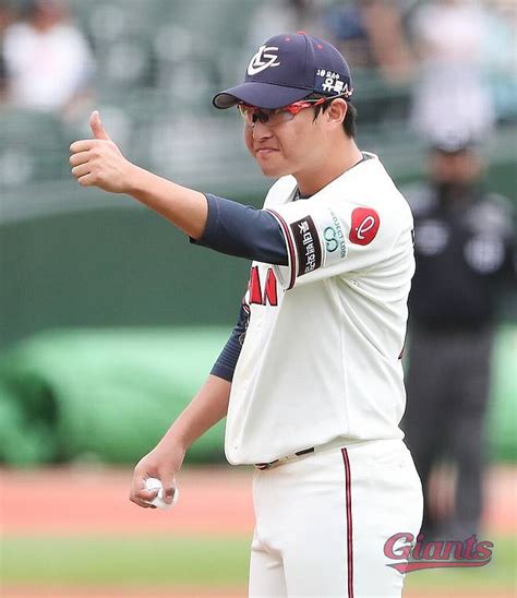 Spo사직 2년 연속 10승통산 1000이닝 달성 박세웅 안경 에이스 수식어 아깝지 않다