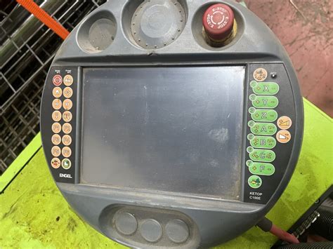 Engel Viper 12 Robot 2011 Call Choice Plastic Machinery Ashland Ohio 419 281 2050