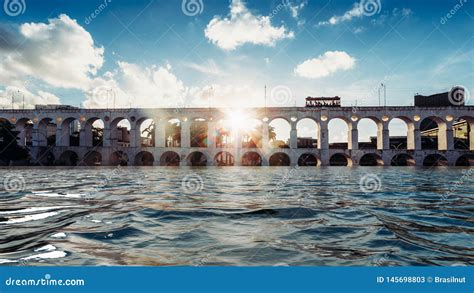 Manipulaci N De Los Arcos Coloniales Del Siglo XIX De Lapa Rio De