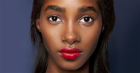 What Color Lipstick Should You Wear Muas Share The Best Shade For Your