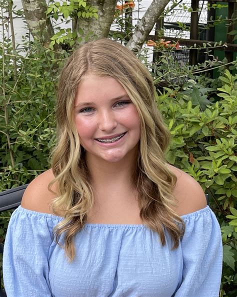 Beckmann Readies For State Pageant The Clinton Courier