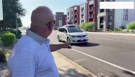 سيارة تمشي بدون سائق تجربة مثيرة تماما 🔻 هل عندكم الجرأة تعملوها 😱