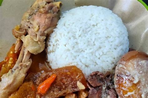 Rekomendasi 7 Tempat Makan Gudeg Enak Di Lampung Dengan Cita Rasa Khas