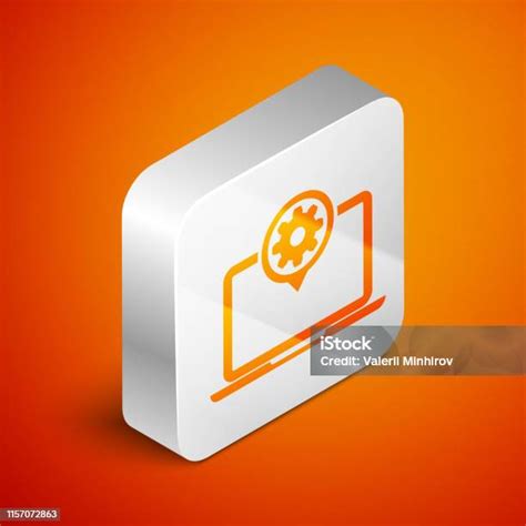 등색 노트북 및 기어 아이콘은 주황색 배경에 격리 랩톱 서비스 개념입니다 응용 프로그램 조정 설정 옵션 유지 보수 수리 수정 실버 스퀘어 버튼 벡터 일러스트레이션 개념에