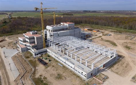 Argentina más cerca de finalizar el reactor multipropósito RA 10
