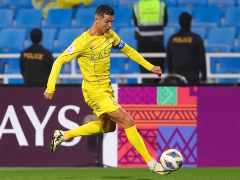 Cristiano Ronaldo Claims Another Milestone Plays 1000th Club Match