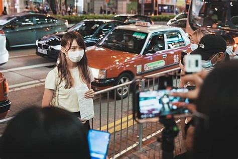 港警正式通緝周庭 放話「除非自首否則終身追捕」 鏡週刊 Line Today
