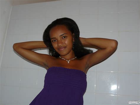 African Model Shesfreaky