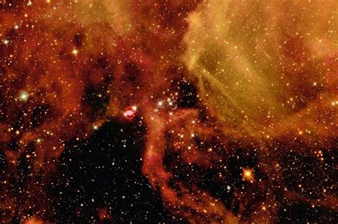 マゼラン雲と銀河のダンス ナショナル ジオグラフィックnational Geographic 日本版公式サイト Nebula