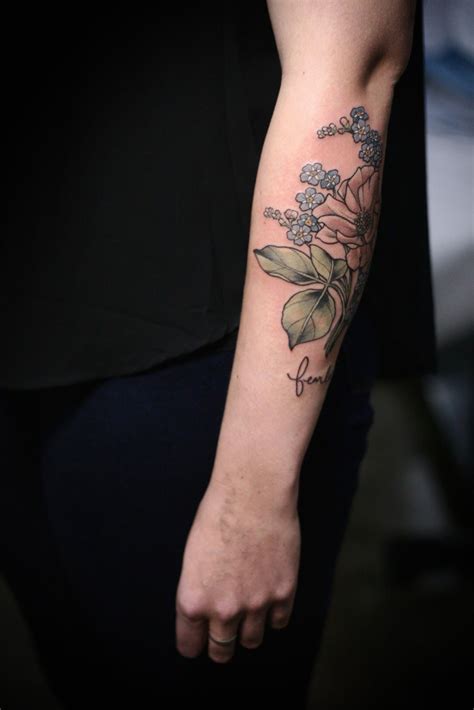 T L Charger Lotus Flower Henna Tattoo Designs