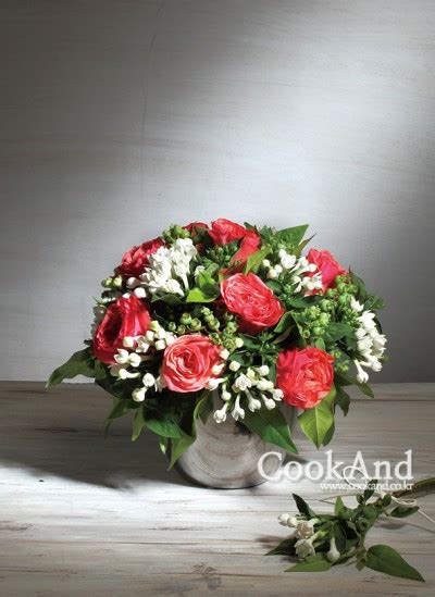 Red And White 로 산뜻하게 연출한 사방화 센터피스 네이버 포스트