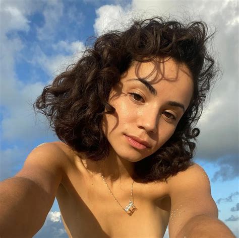 Слив Jamelizzzz 30 горячих Onlyfans фото Скачать бесплатно