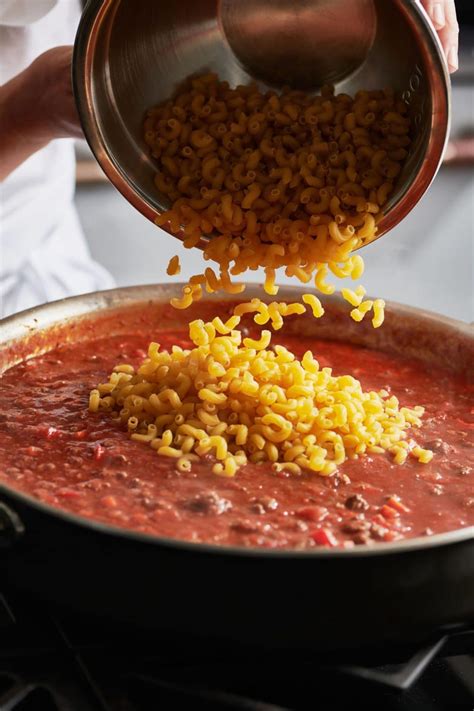 One Skillet Cheesy Beef And Macaroni Recipe The Mom