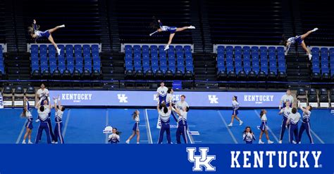 Kentucky Cheer Coed Stunt Classes Uk Athletics