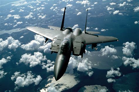 [300 ] Jet Wallpapers