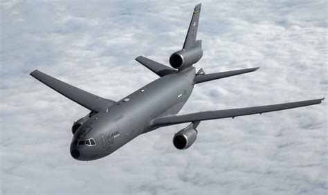 KC Y Le Programme De Remplacement Des KC 10 Extender