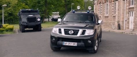 IMCDb Org 2010 Nissan Navara D40 In Raid Dingue 2017