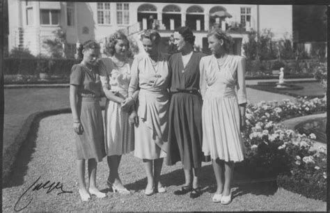 Archives Joséphine Charlotte de Belgique en Suède en 1946 Noblesse