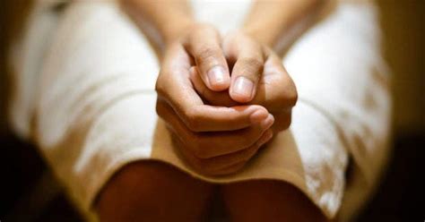 Voila comment se débarrasser naturellement des seins qui tombent