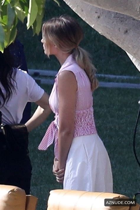 Margot Robbie Braless For A Photoshoot For Her Upcoming Film Once Upon