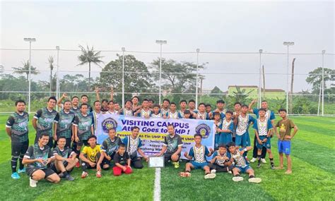 Ump Resmikan Lapangan Mini Soccer Dengan Friendly Match Seru Smp At
