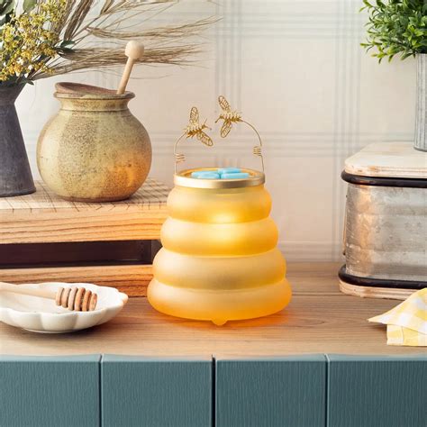 Scentsy 2025 Spring Summer Catalog