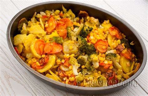 Как вкусно приготовить картошку в духовке с овощами