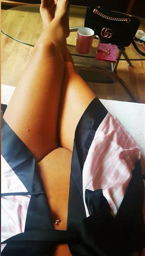 Senada Nurkic Apresentadora De Programa De Tv Da Sérvia é Demitida De