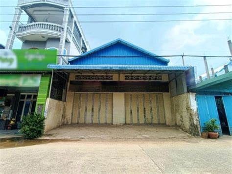 Warehouse For Rent 200 M2 Behind The Airport Price 550 00 In Chaom