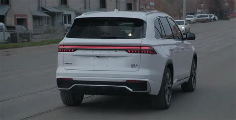 Официальный старт продаж Geely Monjaro в России осталось узнать цены